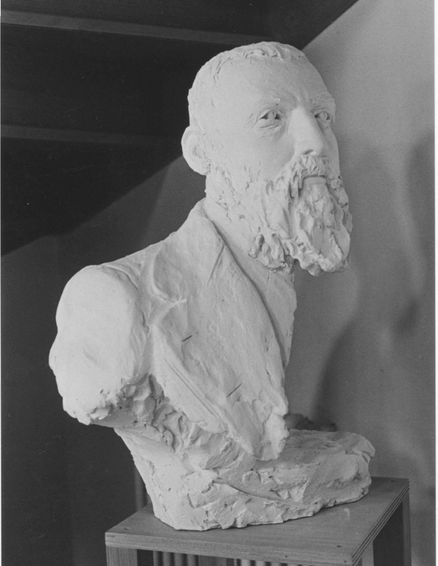 Jean Macé - ROGER VÈNE - Sculpteur à Dinan 22100